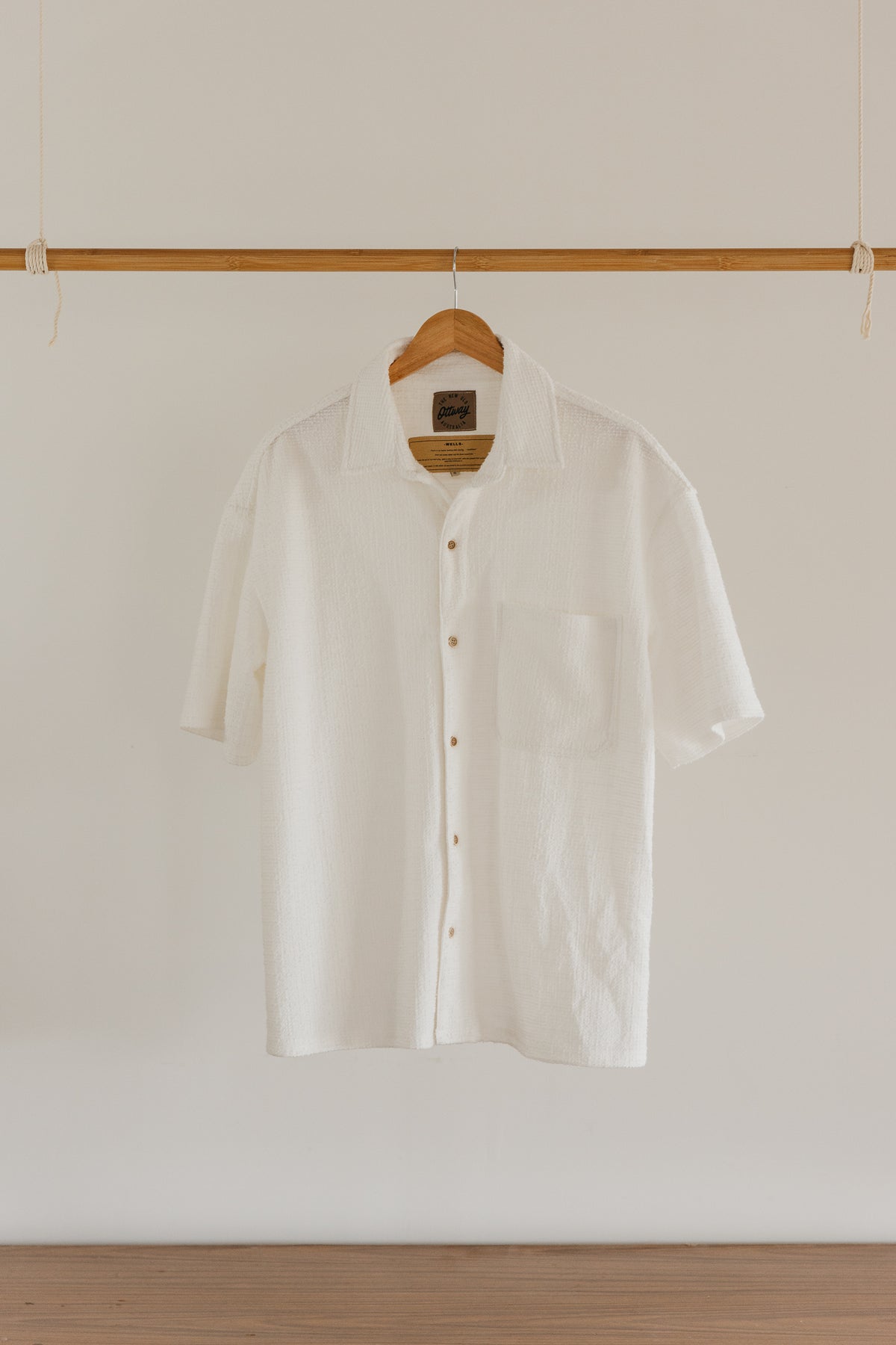 Wells - Textured Short Sleeve Shirt - White